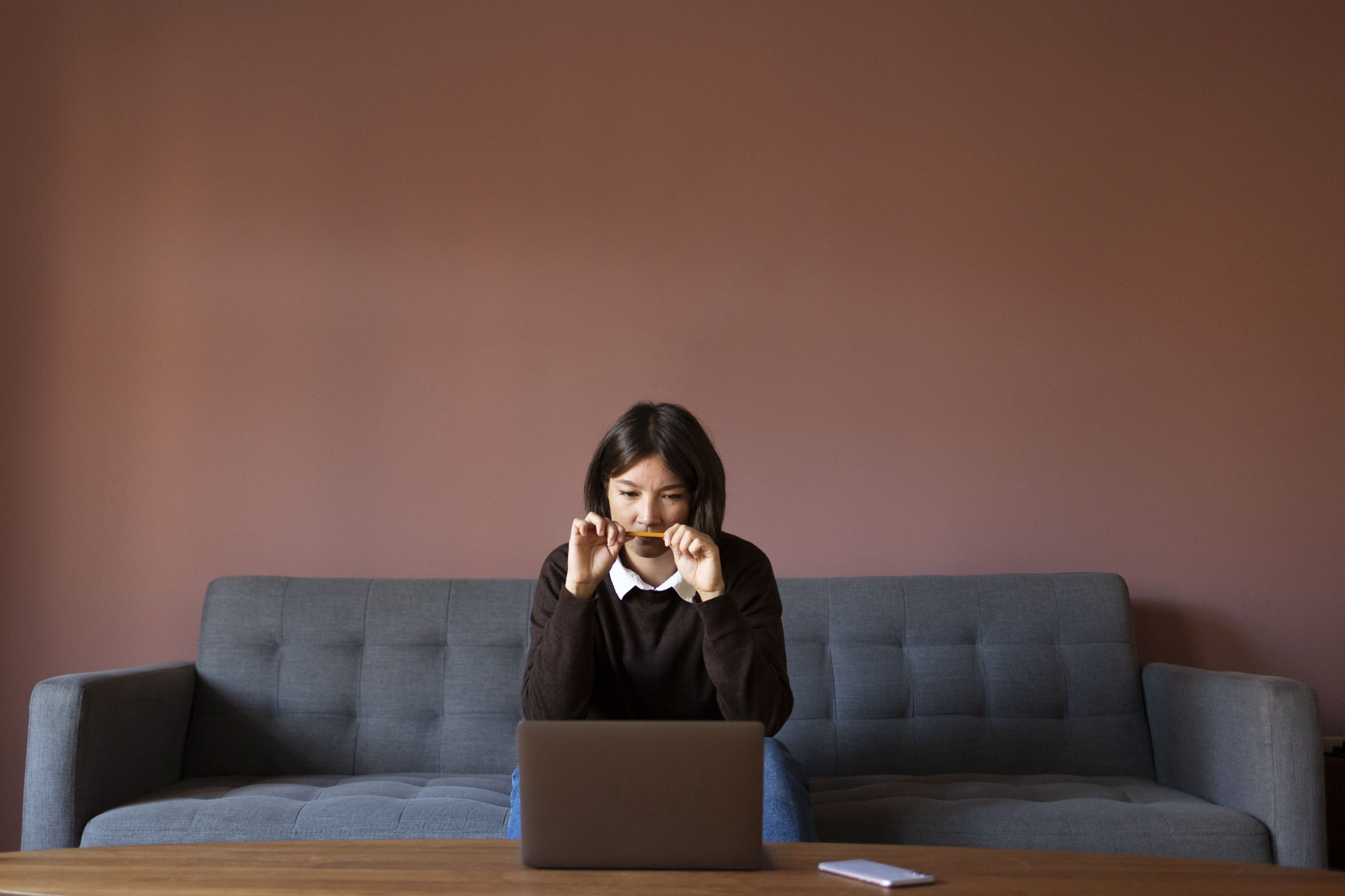 QWL: how do you break the isolation of teleworking?